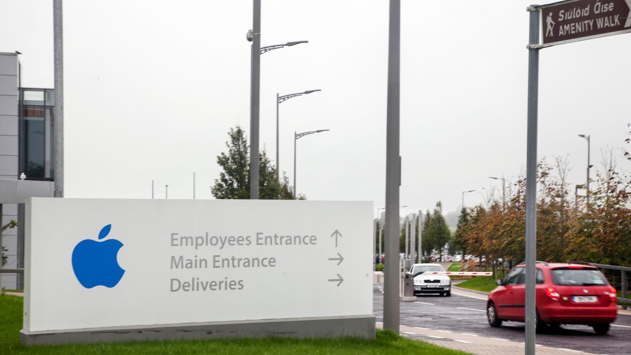 Apple and Ireland win appeal over EU's €13bn tax demand | Money News ...