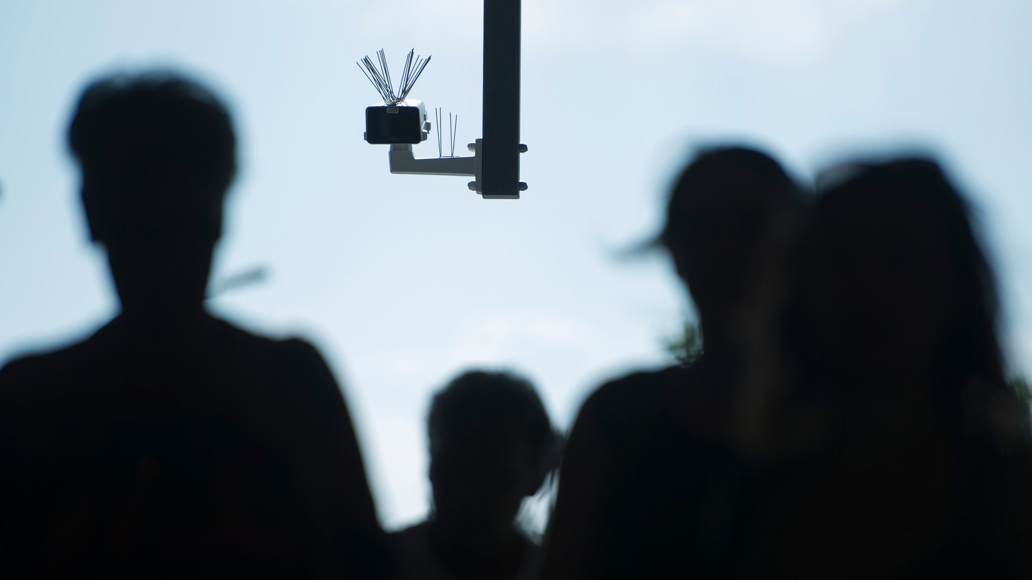 Police Force Defends Facial Recognition Tech After 2 000 Fans Were