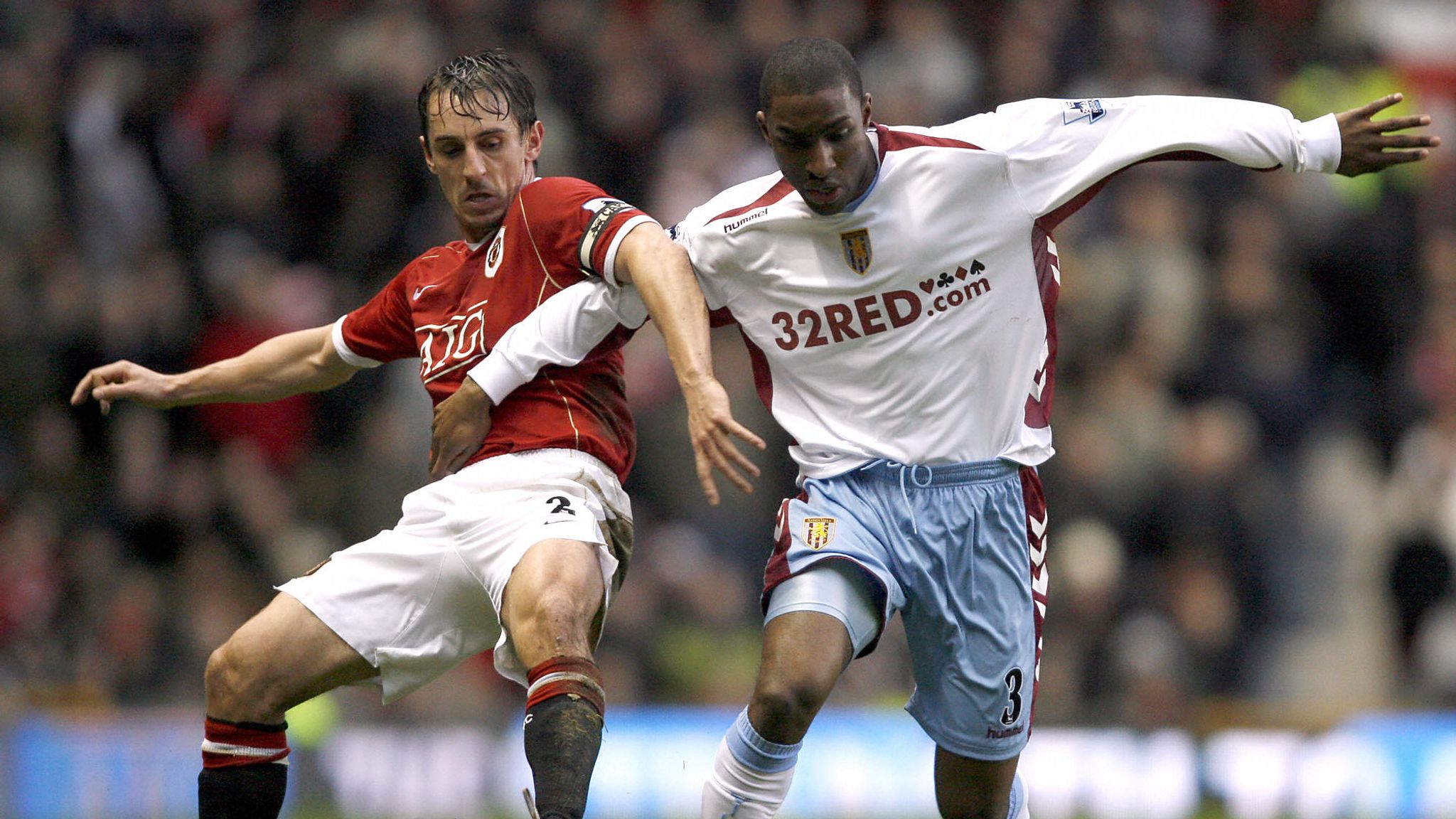 Footballer Jlloyd Samuel was too badly burnt in car crash to ID ...