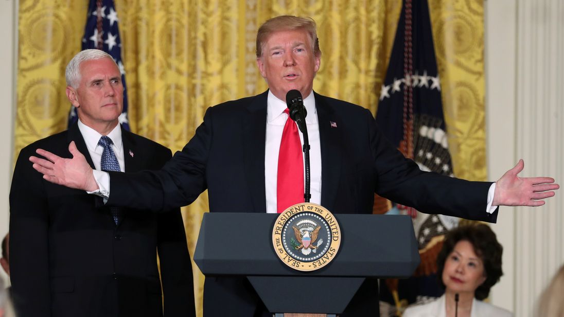 Donald Trump orders Pentagon to create US 'space force'