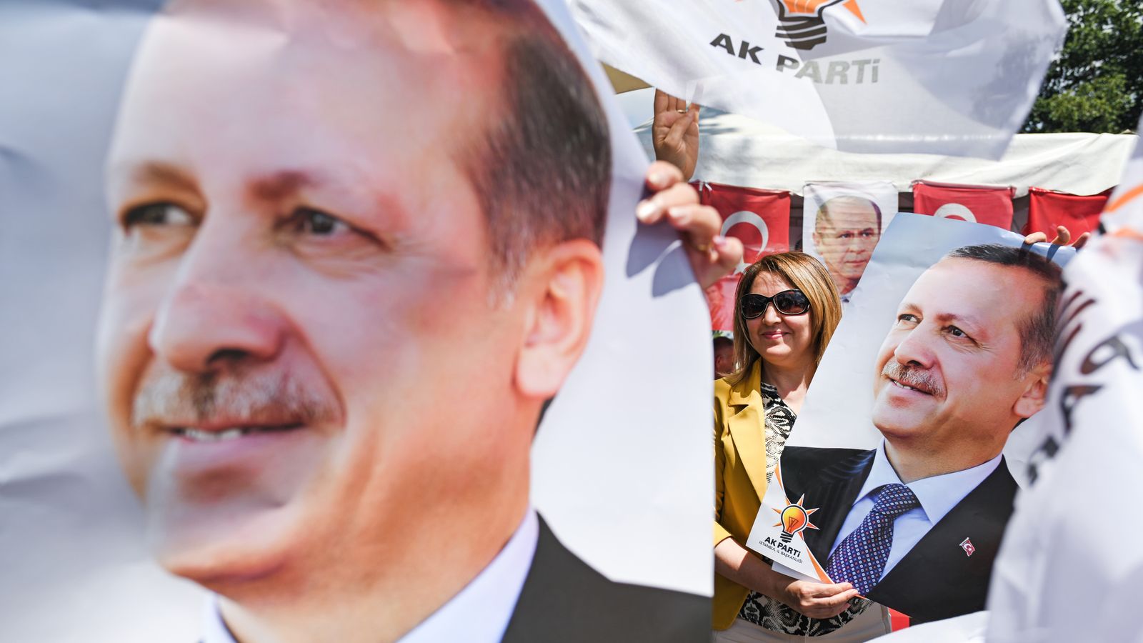 Final campaign push ahead of historic election in Turkey | World News ...