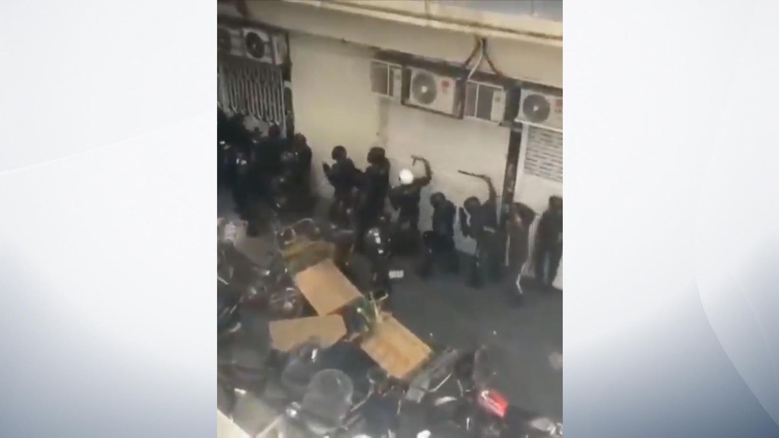 Iranians protest over plunging economy as Rouhani warns of 'economic ... Iranians protest over plunging economy as Rouhani warns of 'economic ...