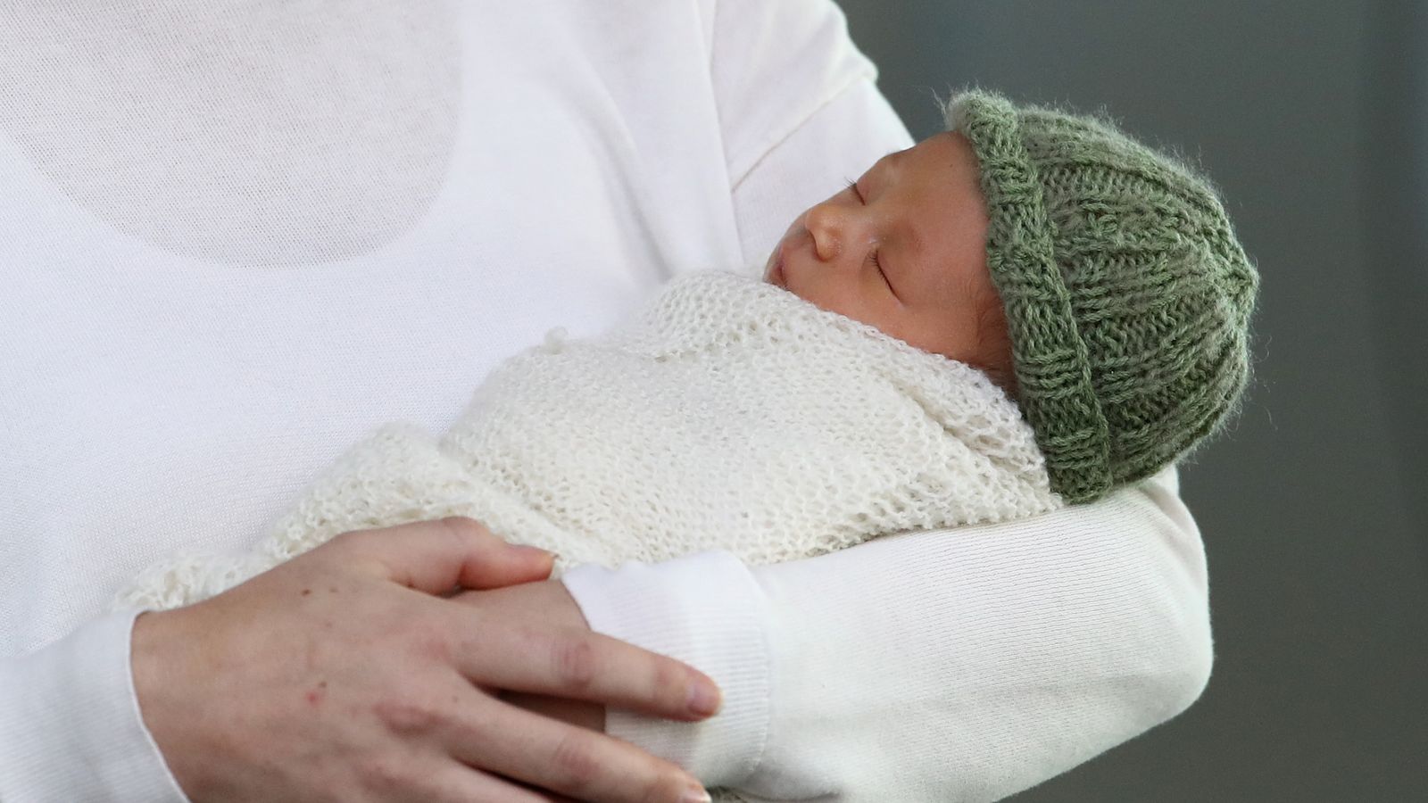 NZ prime minister Jacinda Ardern reveals new baby Neve | World News ...