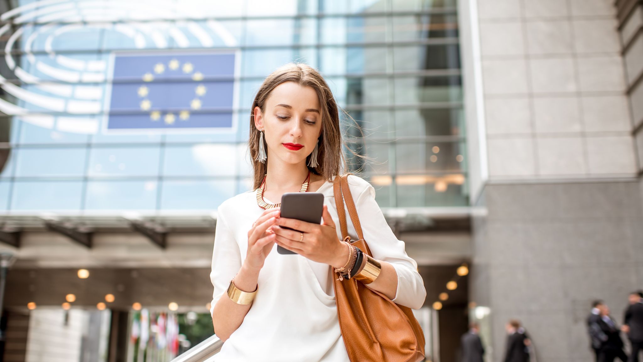 Brexit puts price cap on EU calls and texts at risk, Sky News learns ...