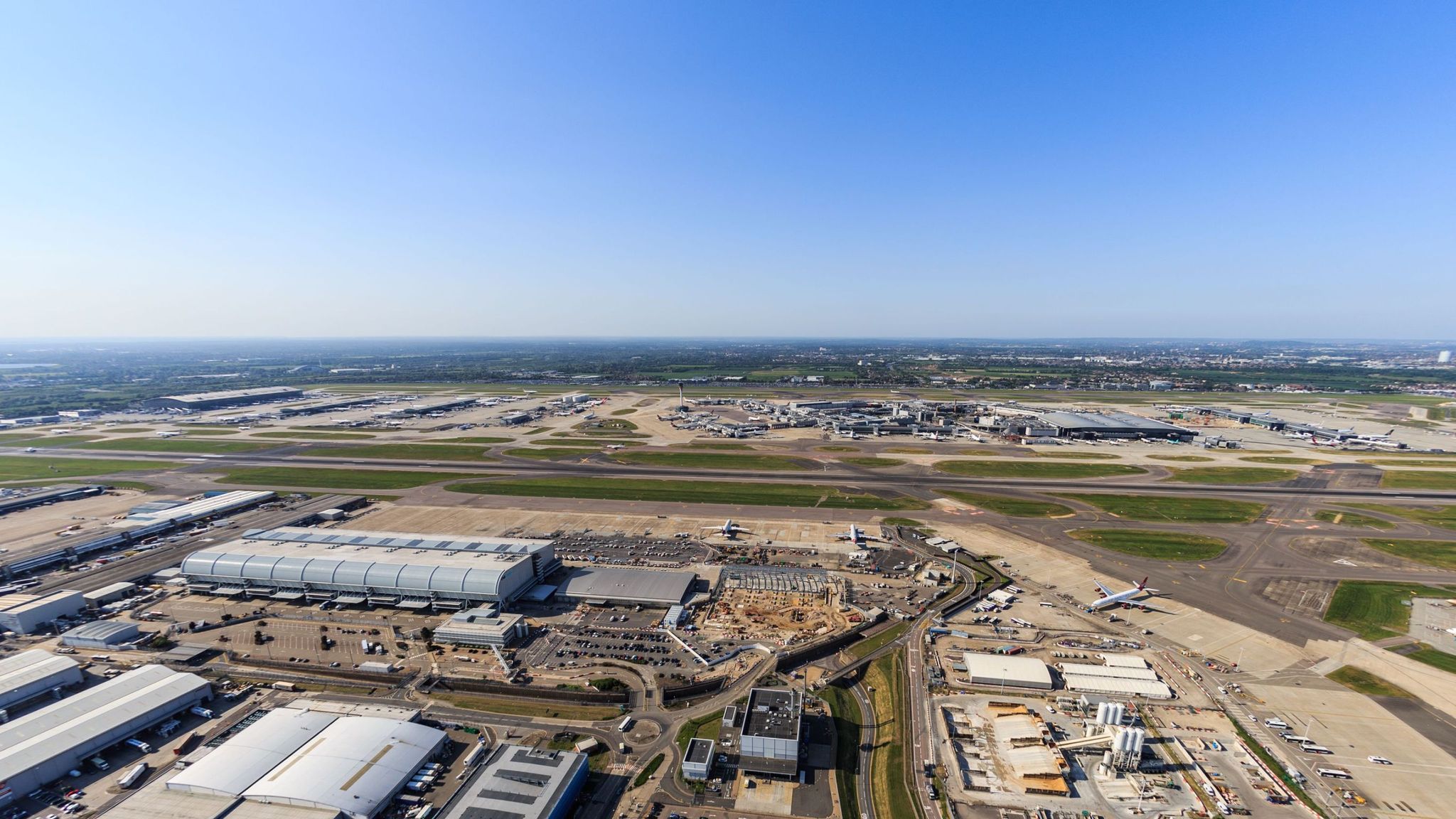 Heathrow pledges to become zero carbon airport but emissions from ...
