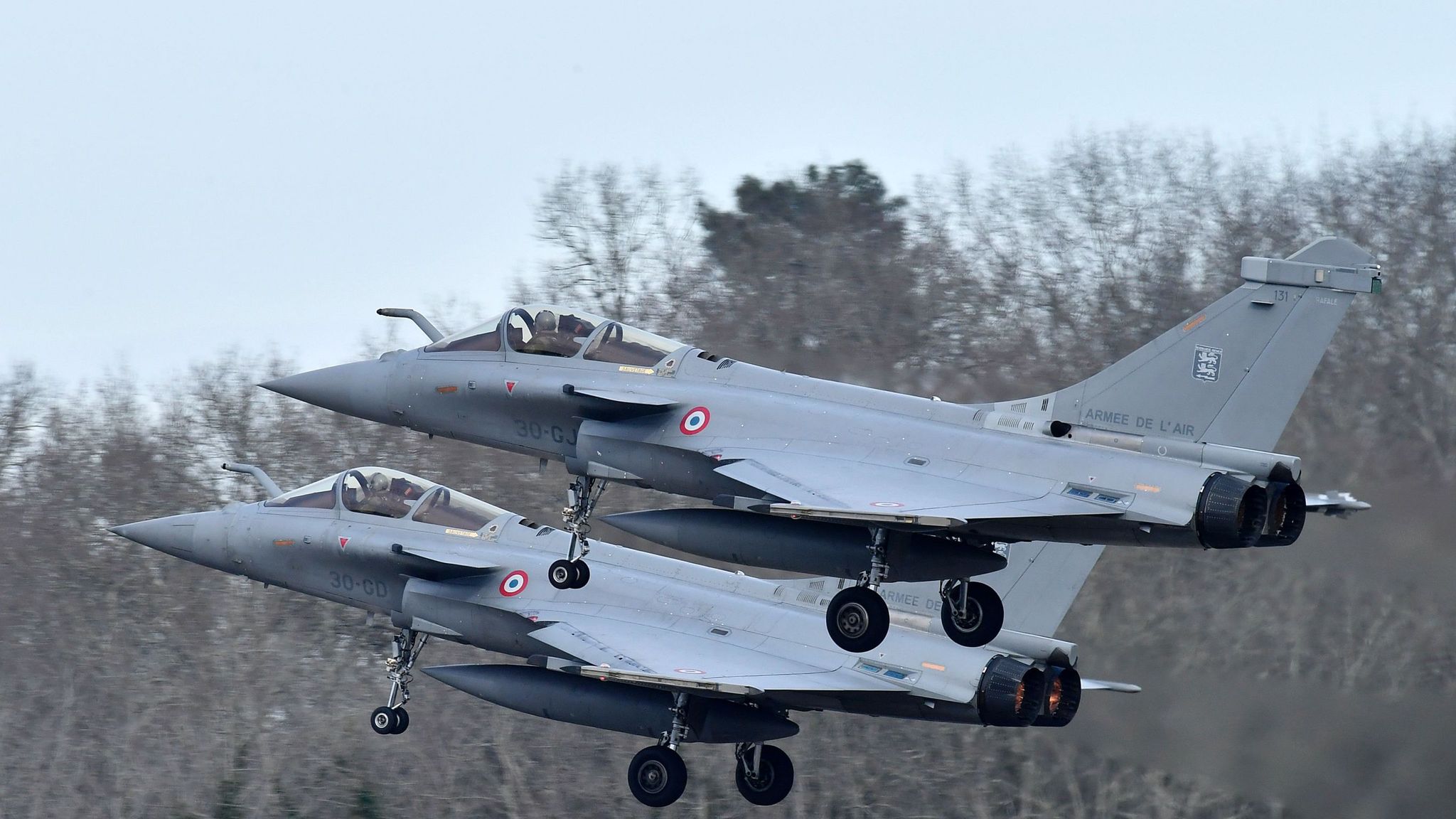 Quiet please! French fighter jets adjust schedule to avoid exam ...