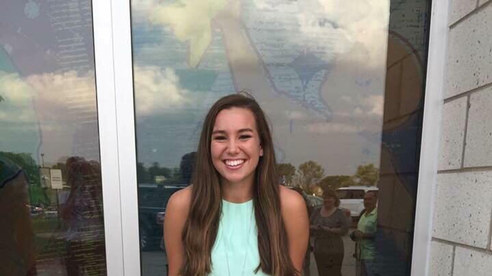 Hundreds join search for missing jogger Mollie Tibbetts in Iowa | US ...