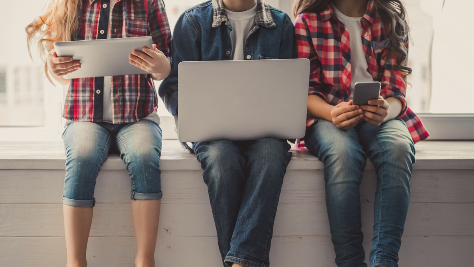 Teenagers watching an hour of YouTube every day | UK News | Sky News