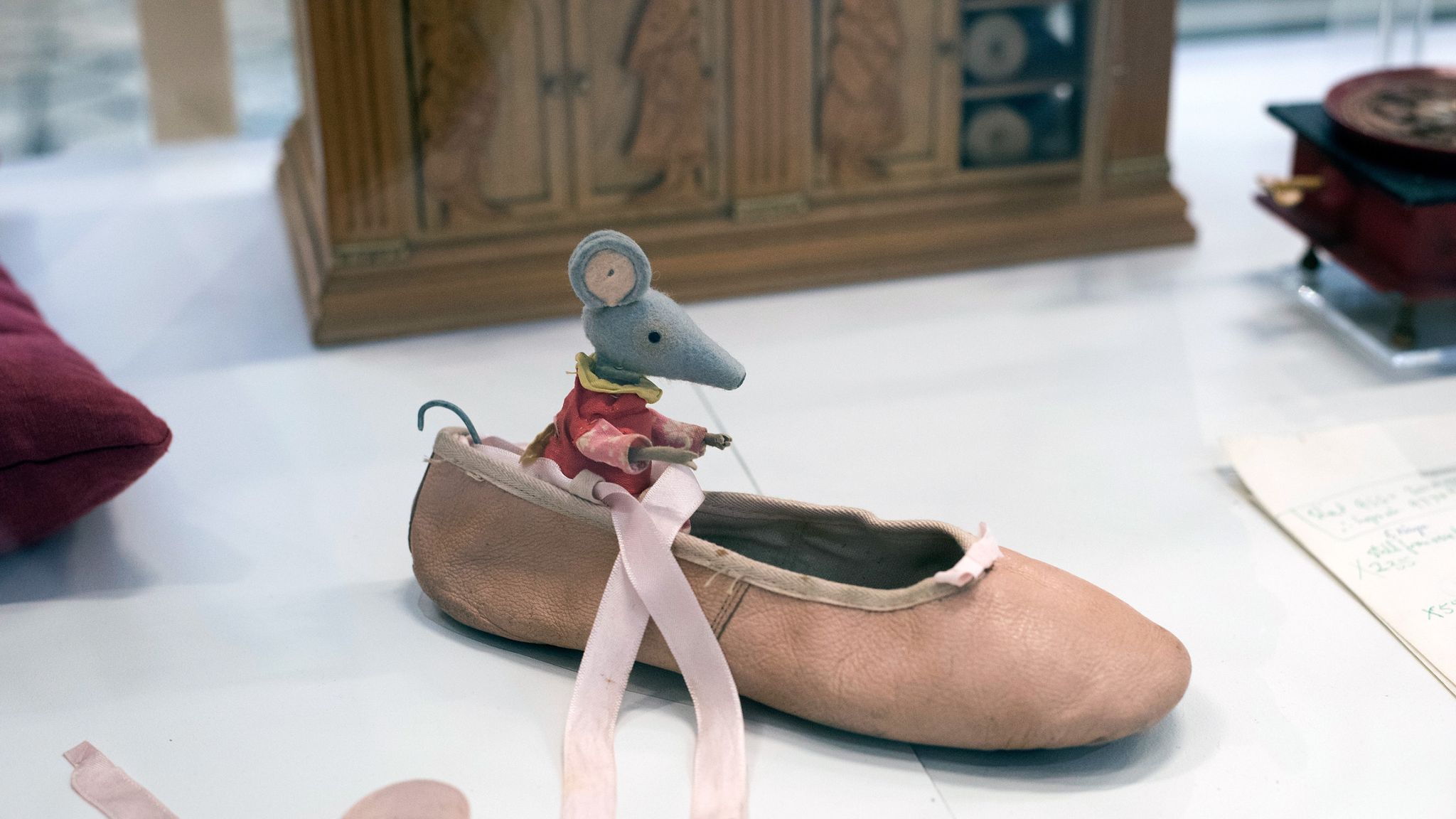 Bagpuss and Clangers co-creator Peter Firmin dies aged 89 | Ents & Arts ...