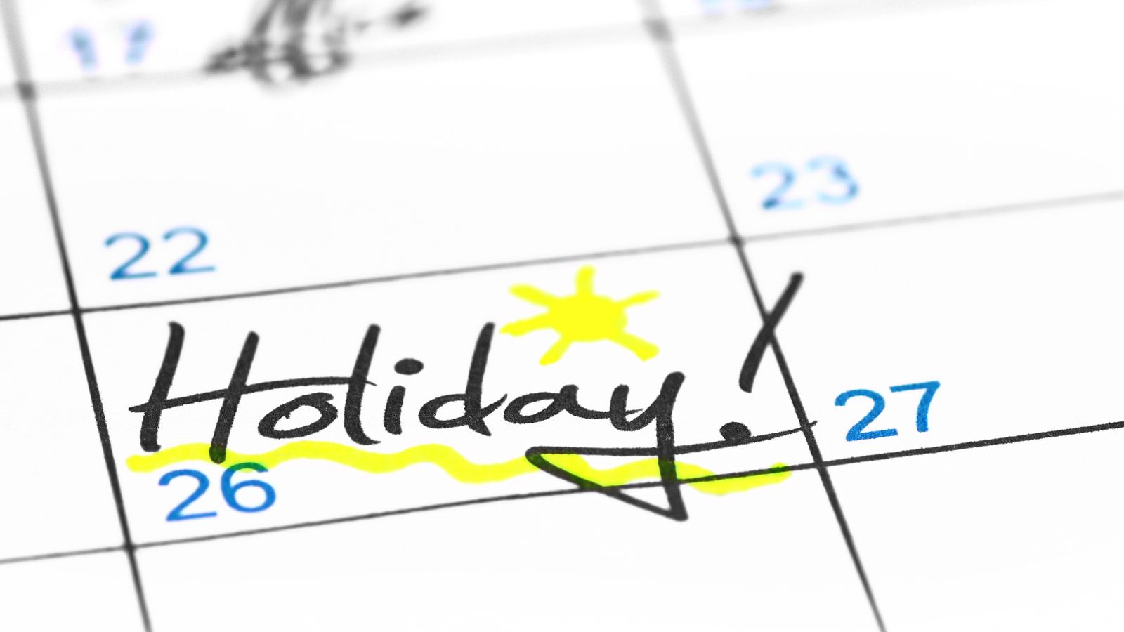 Study finds having less than three weeks holiday a year can shorten ...