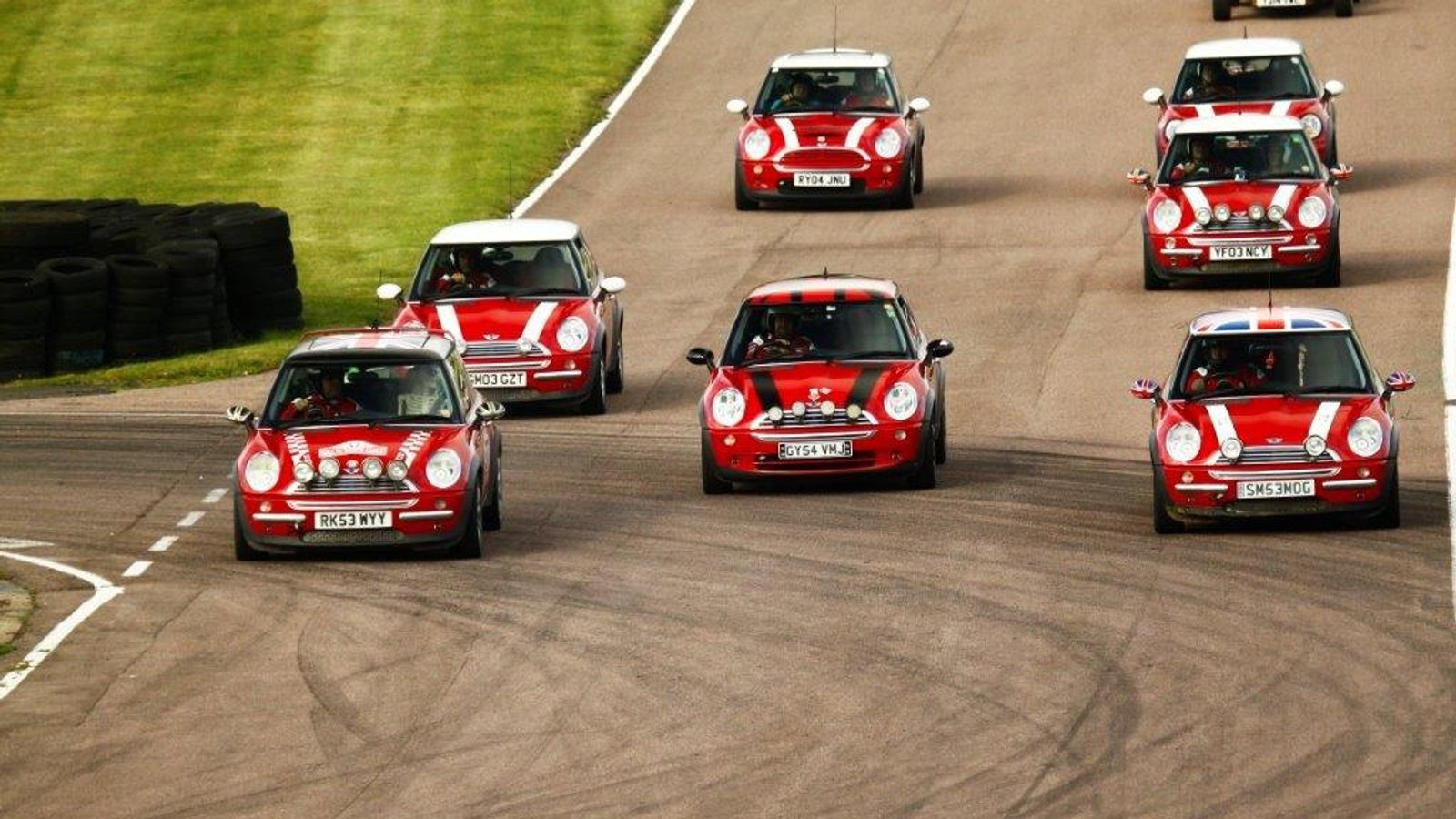 Kent Mini club driving 30kg of UK tomatoes into battle at Spain's La ...