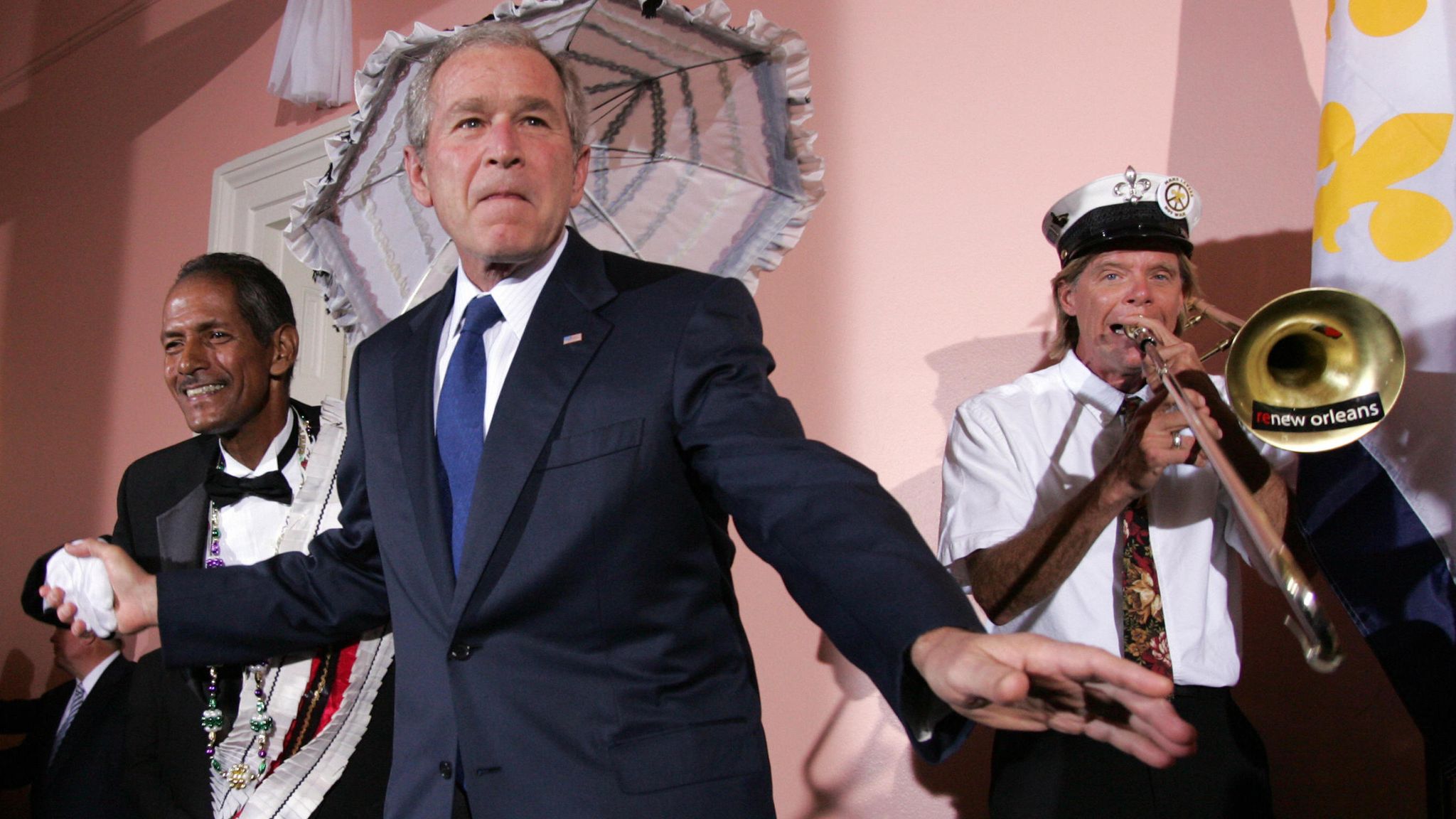 Dance floor divas: When politicians bust a move | Politics News | Sky News