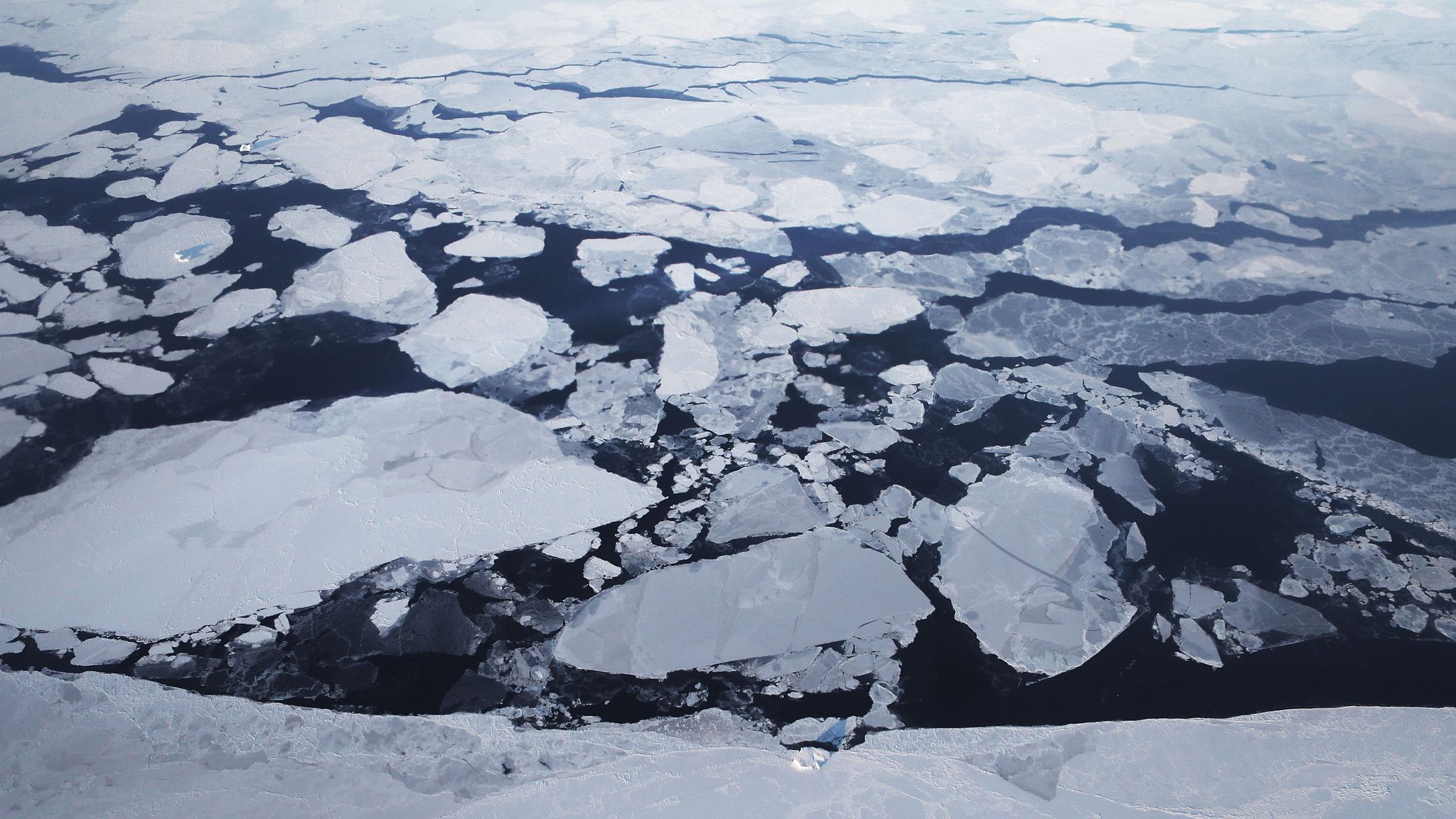 The Arctic's oldest, thickest sea ice is 'breaking up' for first time ...