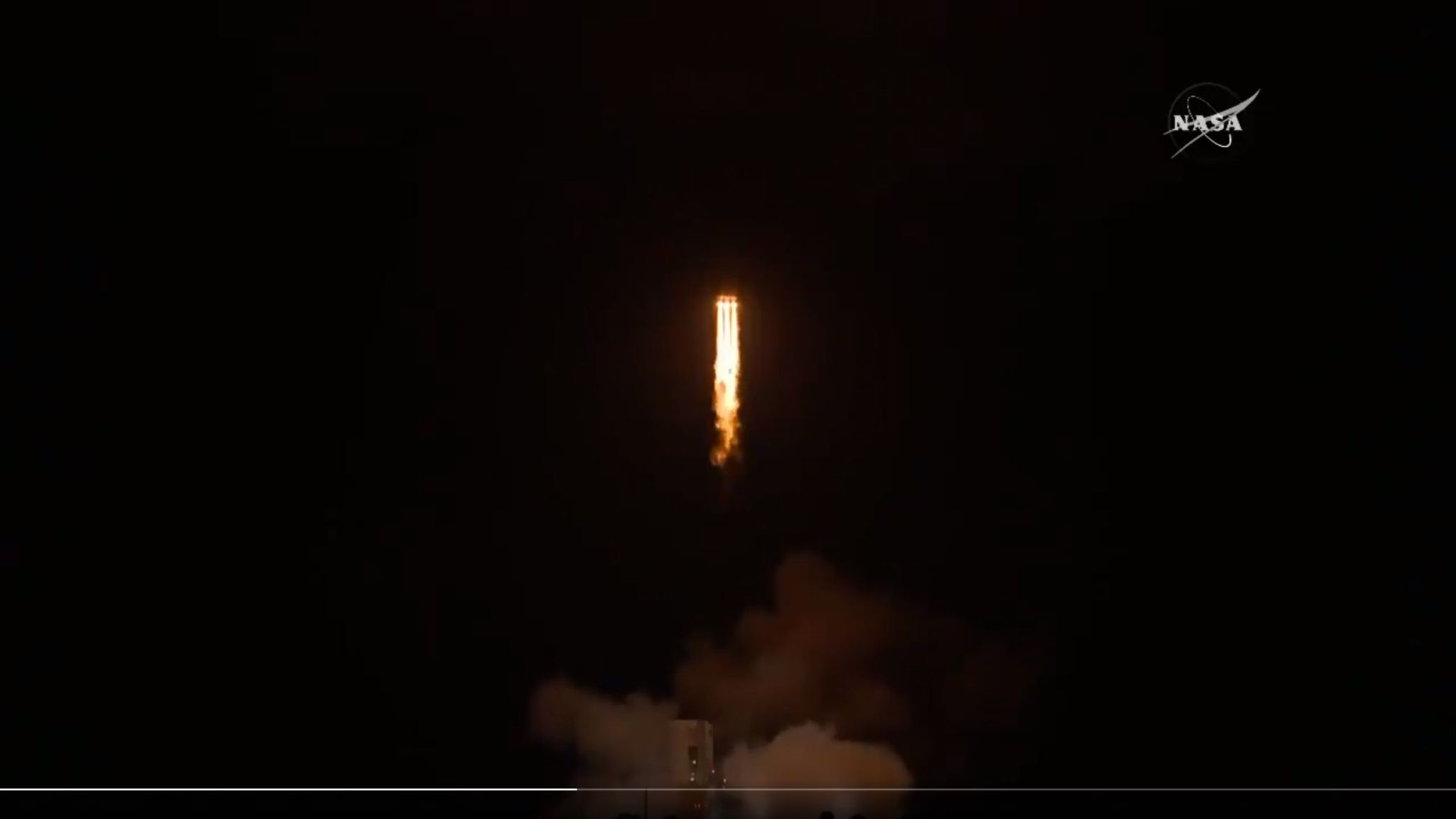 Lift off! NASA's 'touch the sun' Parker Solar Probe mission launches ...