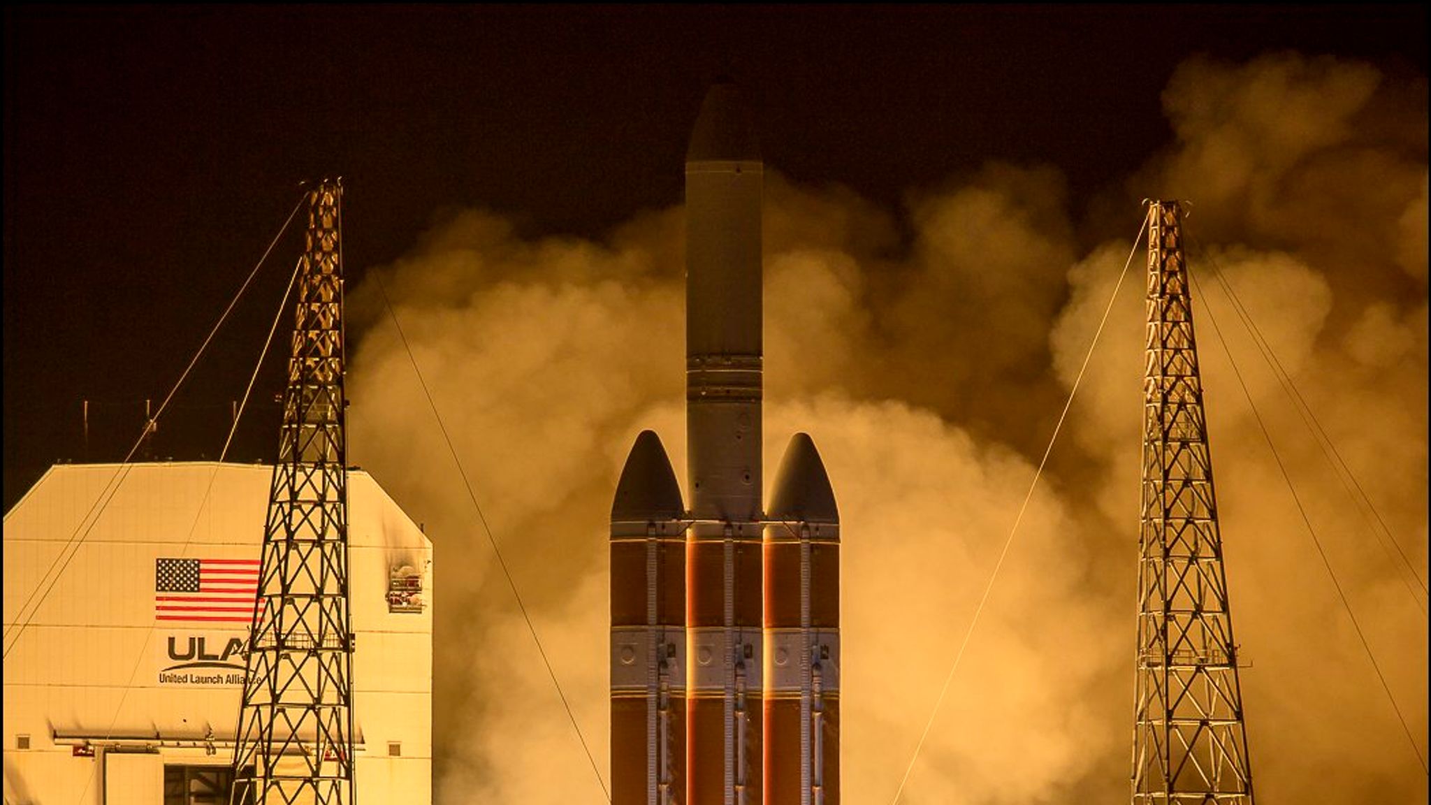 Lift off! NASA's 'touch the sun' Parker Solar Probe mission launches ...