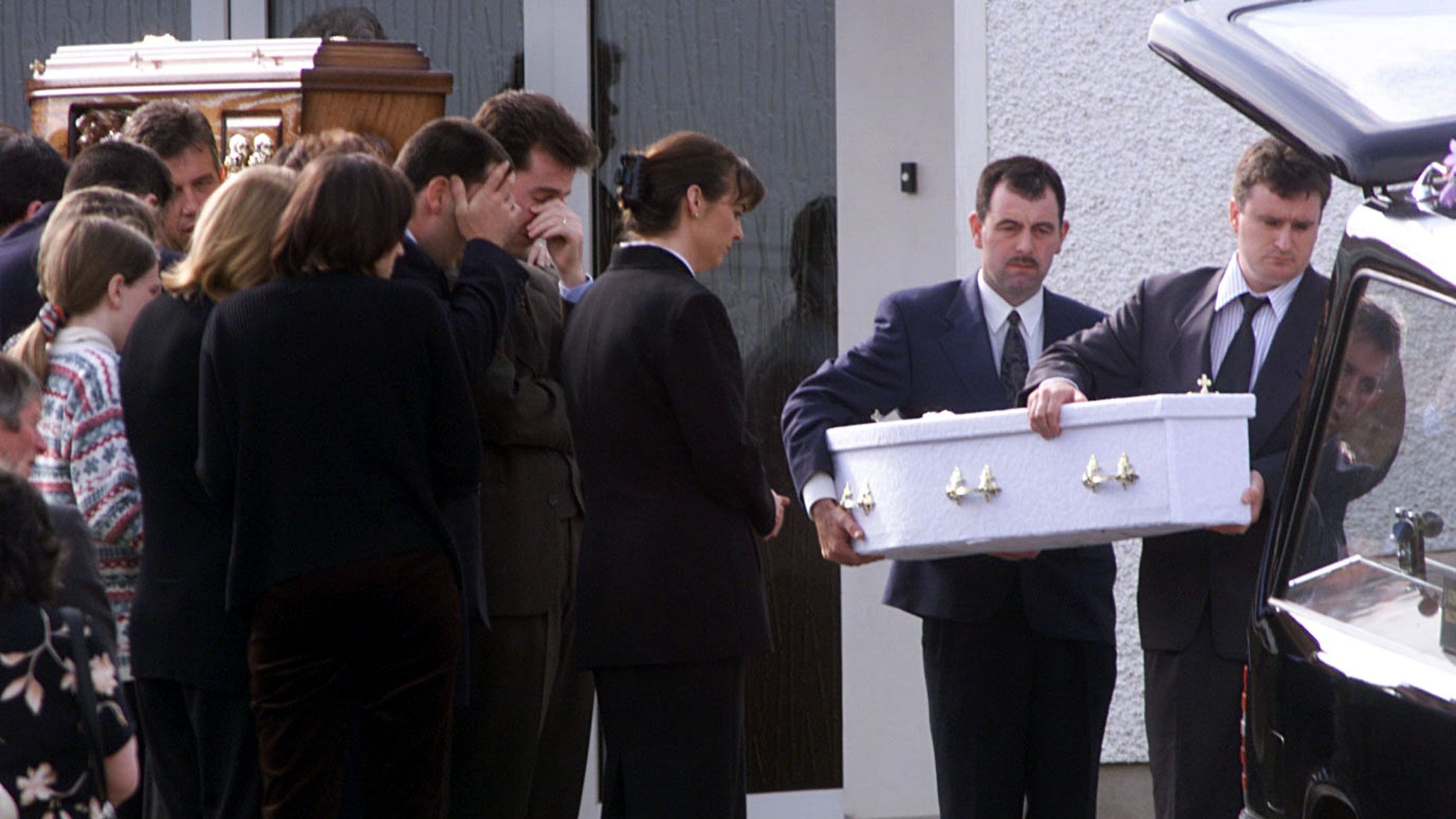 Omagh anniversary: 'In the blink of an eye, 29 people lay dead or dying ...