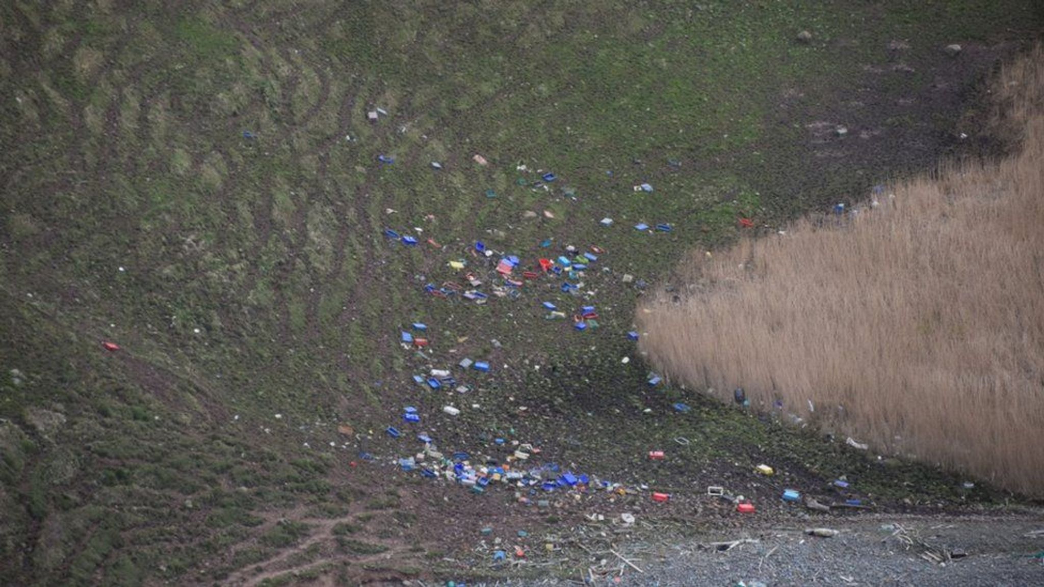 Interactive map reveals Scottish coastline's litter hotspots | UK News ...