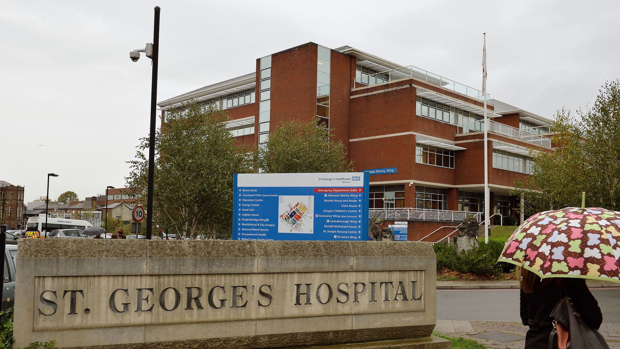 Surgeons' feud at St George's Hospital 'contributed to higher death ...