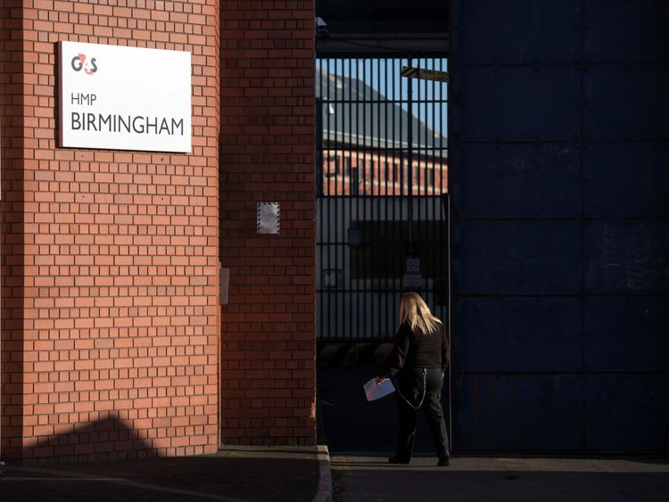 Life at HMP Birmingham: 'The prisoners are in control'