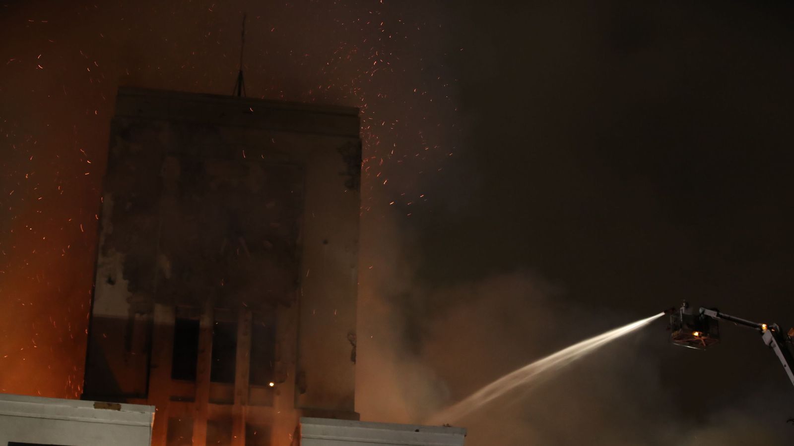 Fire crews battle large blaze at Liverpool's Littlewoods building | UK ...