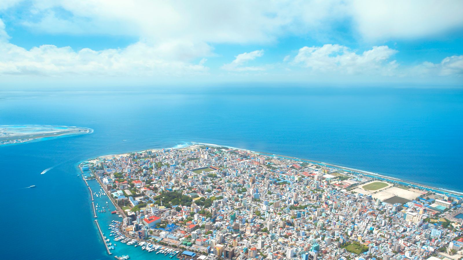 Trouble in paradise as Maldives holds election | World News | Sky News