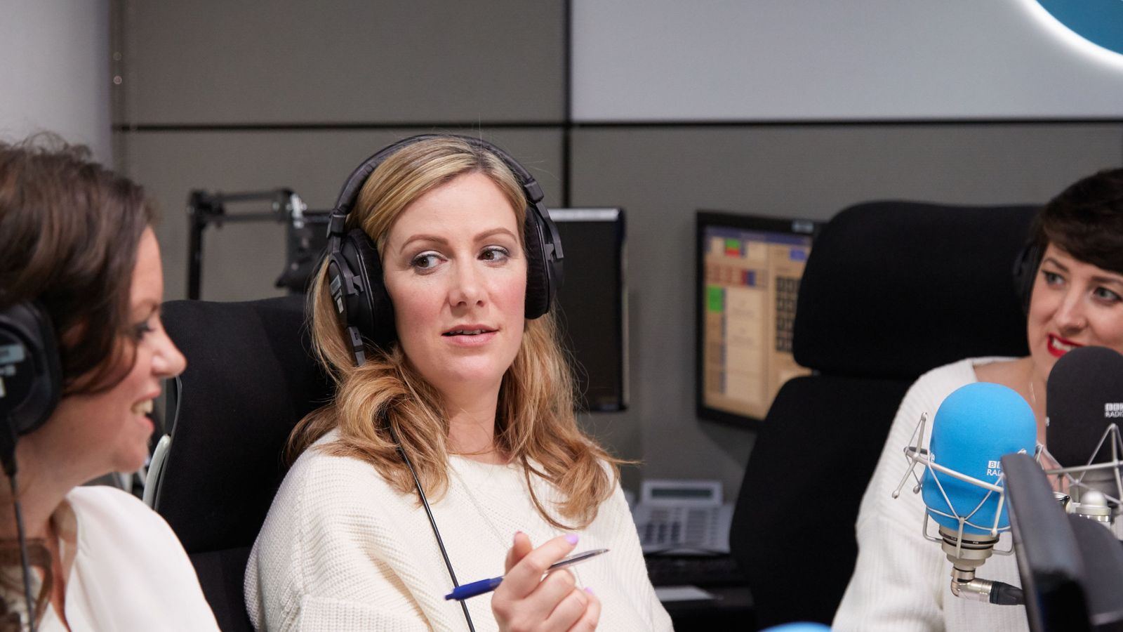 BBC presenter Rachael Bland dies from cancer aged 40 | UK News | Sky News