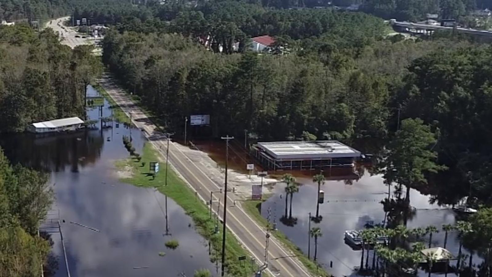 Hurricane Florence flooding engulfs South Carolina homes | World News ...
