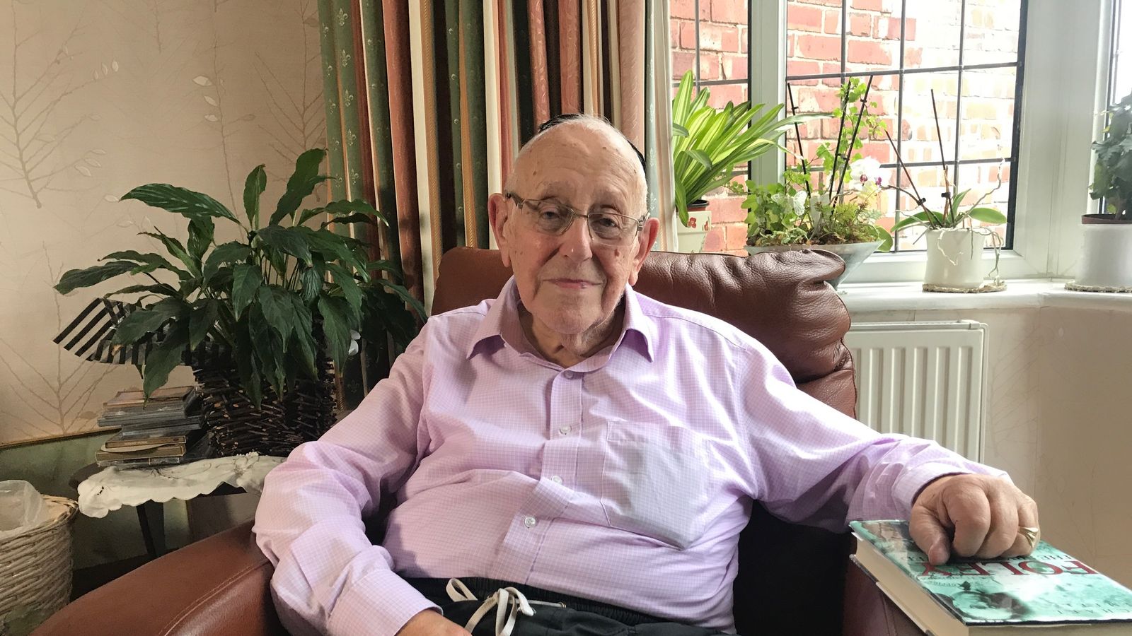 I owe Major Frank Foley my life, I only wish that I'd been able to ...