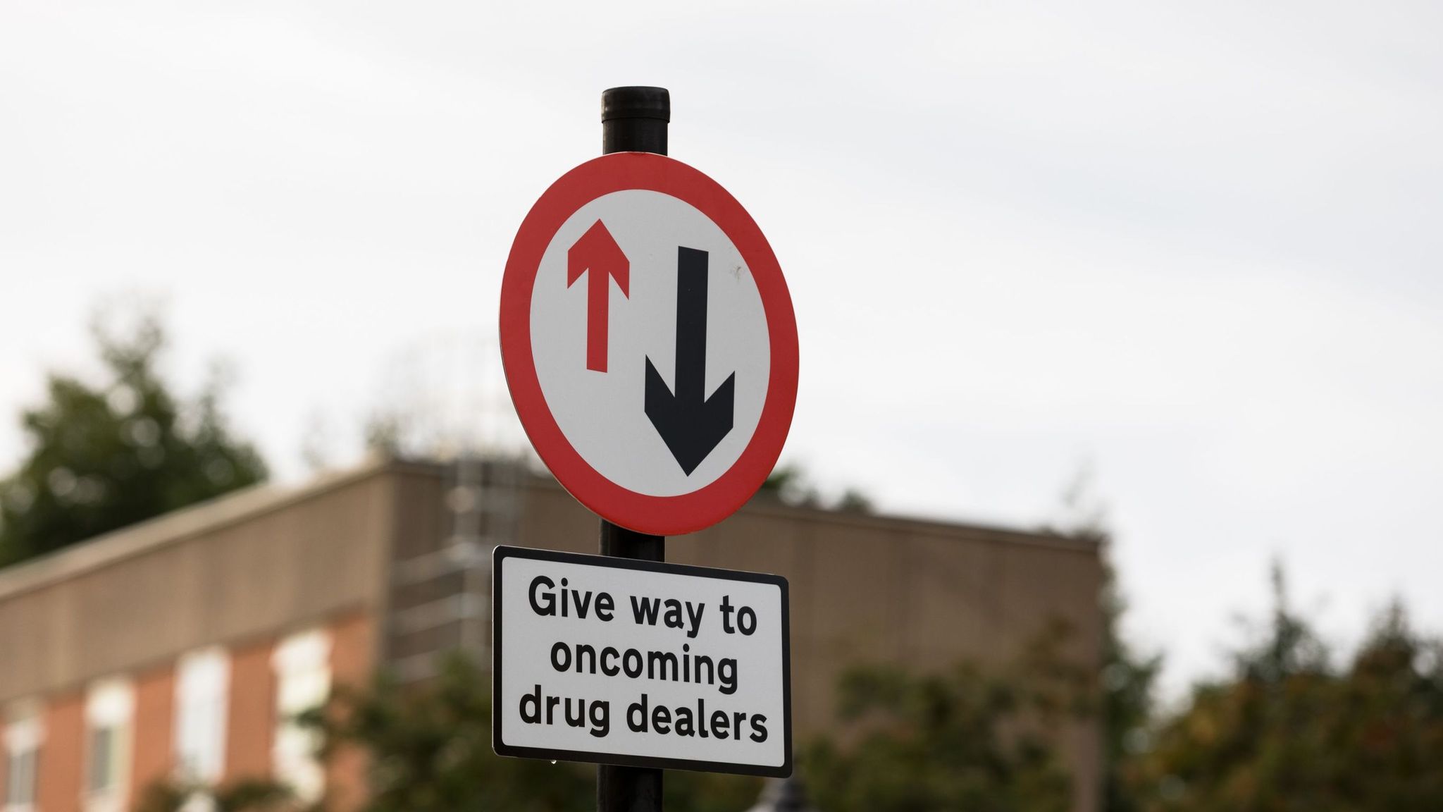 'Drug dealers only': Fake street signs aim to shame criminals in London ...