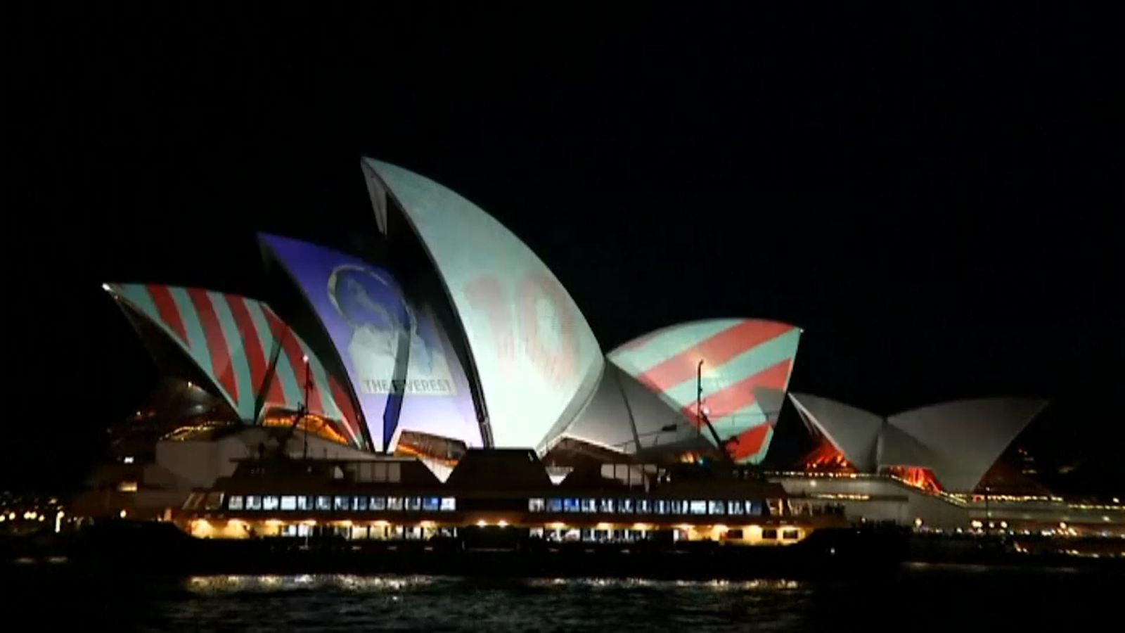 Opera House demo over horse race ad | World News | Sky News
