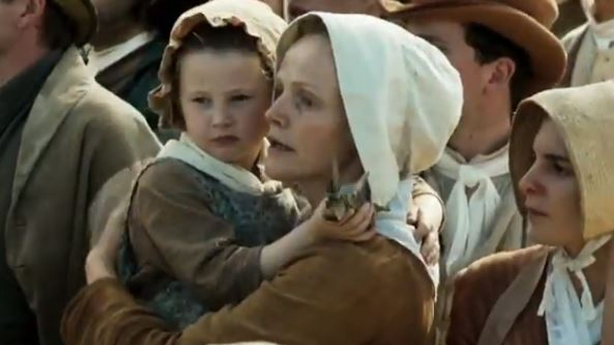 Maxine Peake warns 'distressing' class divide could lead to new ...