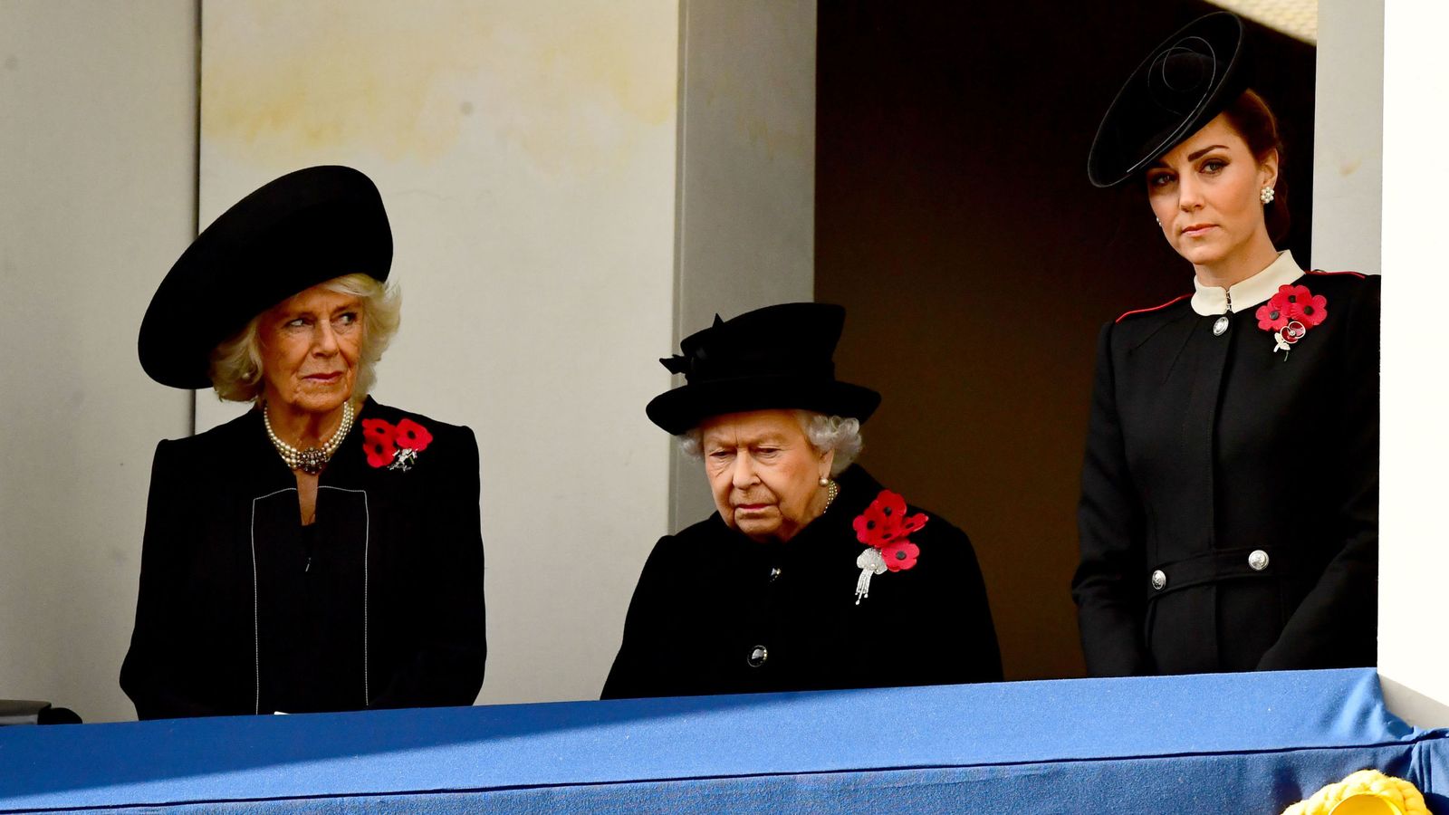 Armistice Day: 10,000 march past Cenotaph in national thank you to the ...