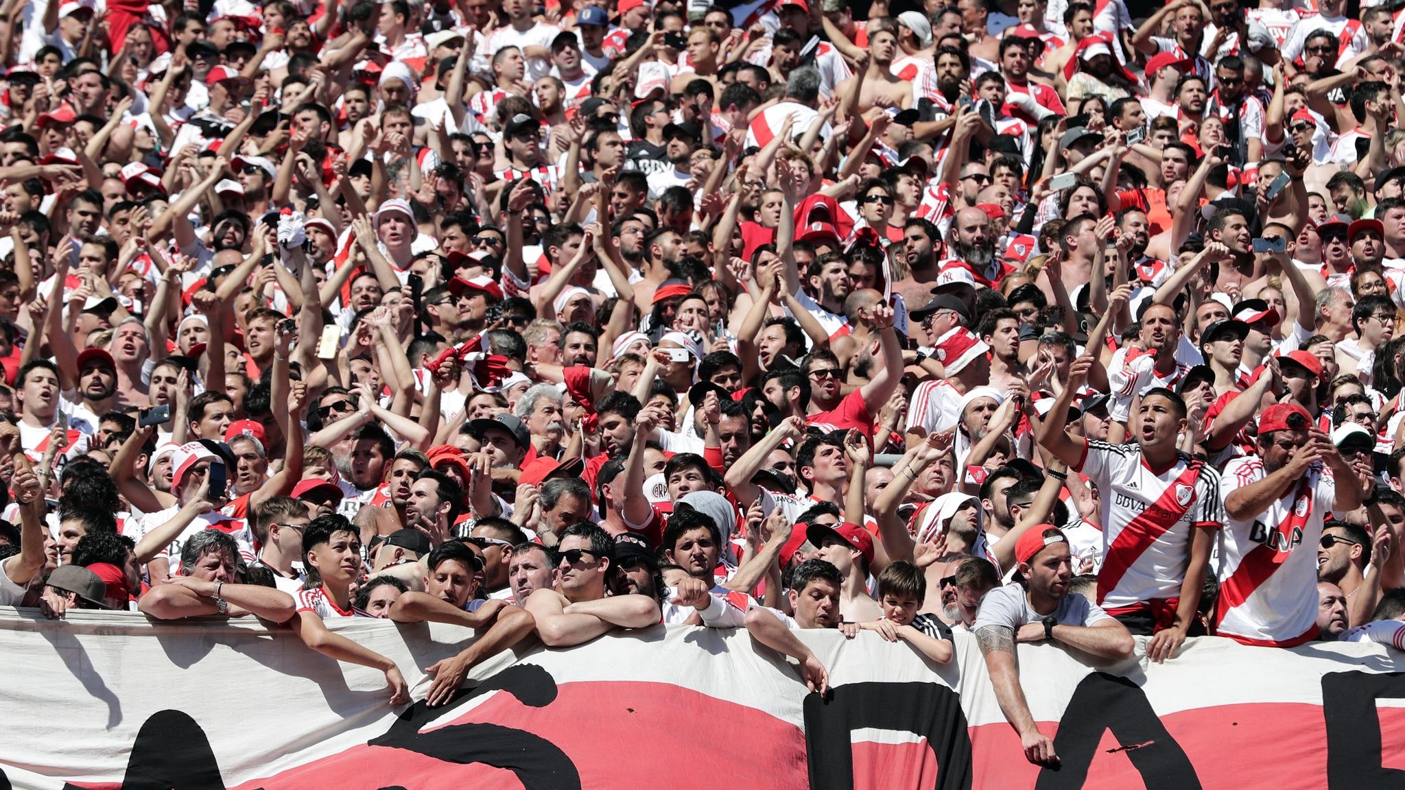 Copa Libertadores final off after River Plate fans attack Boca Juniors ...
