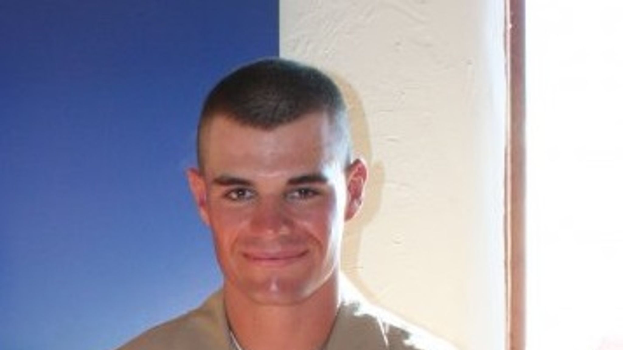 Thousand Oaks shooting: Ian David Long 'posted on social media during ...