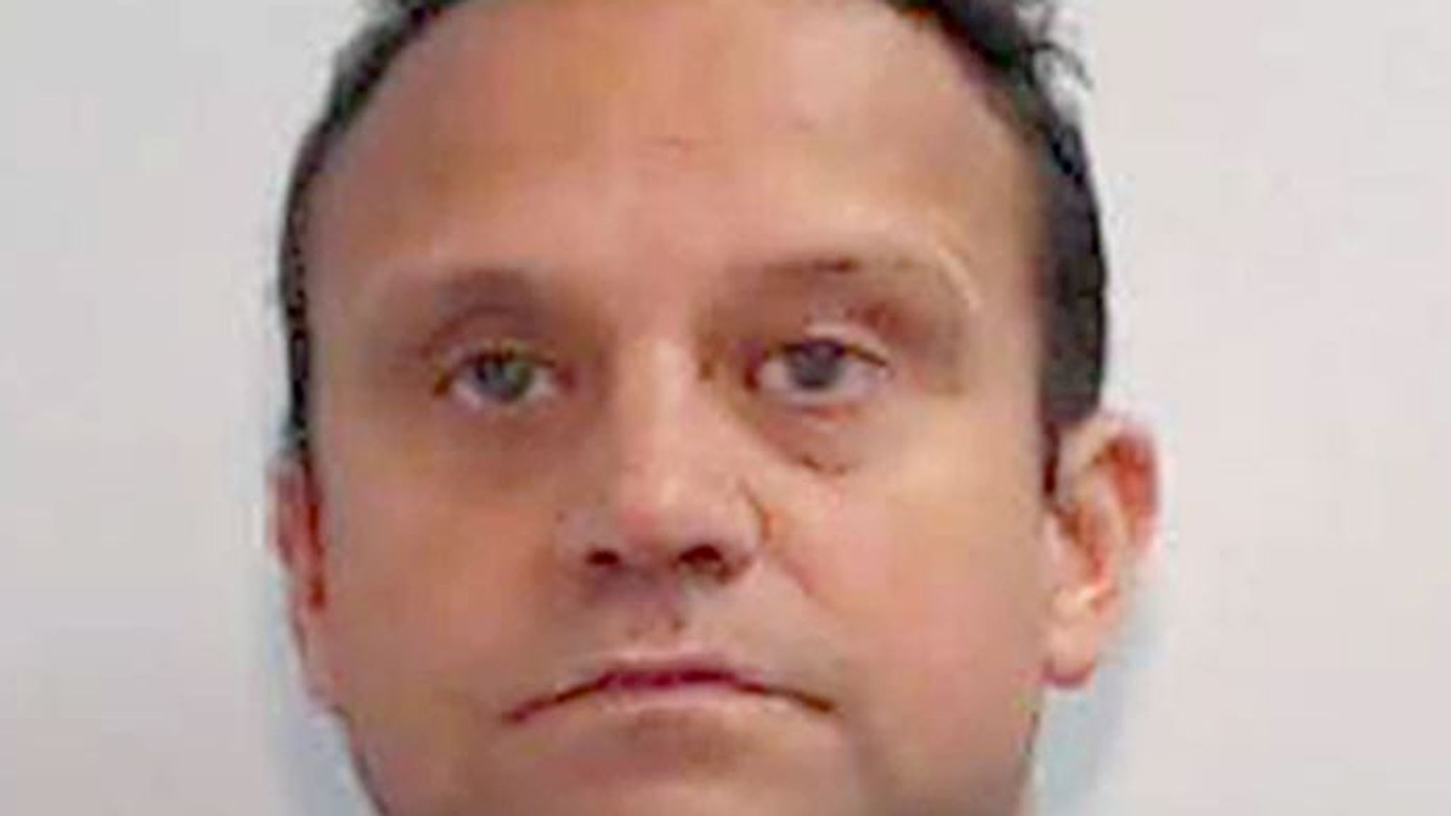 Man jailed for pretending to be doctor to land NHS job at ...