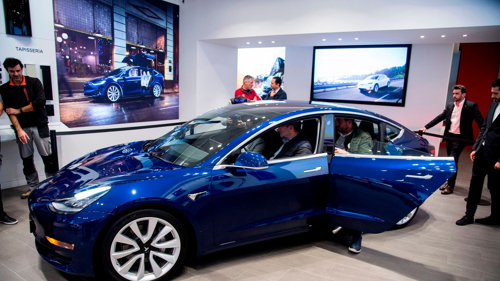Elon Musk: Tesla was within weeks of going bust this year over Model 3 ...