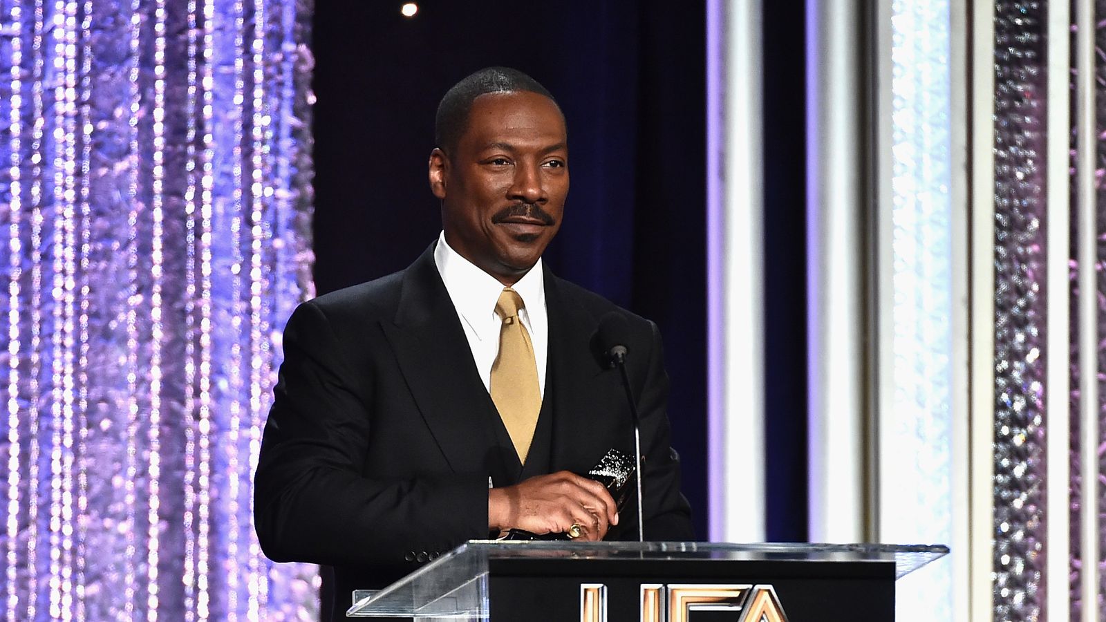 Eddie Murphy becomes a dad for the 10th time | Ents & Arts News | Sky News