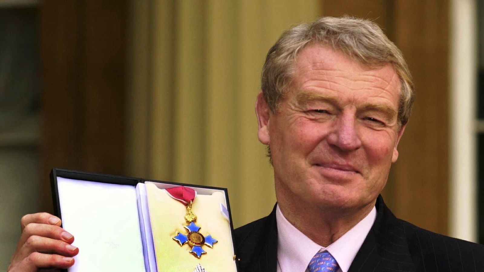 Former Lib Dem leader Paddy Ashdown dies aged 77 | UK News | Sky News