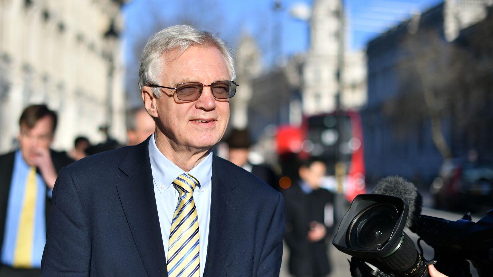 Ex-Brexit secretary David Davis earning £3,000 per hour for JCB role ...