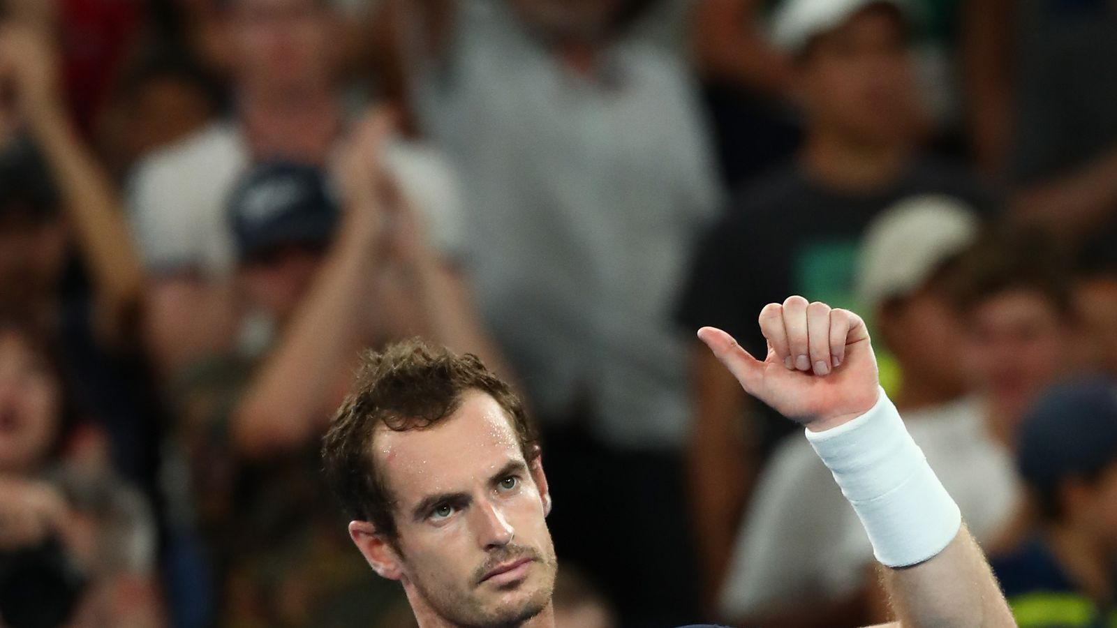 Andy Murray beaten in five sets by Roberto Bautista Agut at Australian ...