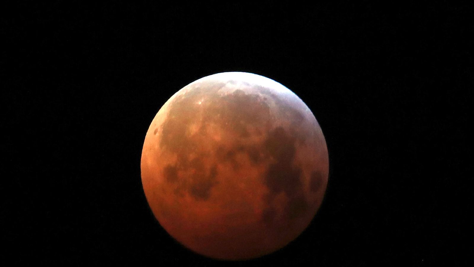 Rare super blood wolf moon makes early morning appearance | Science ...