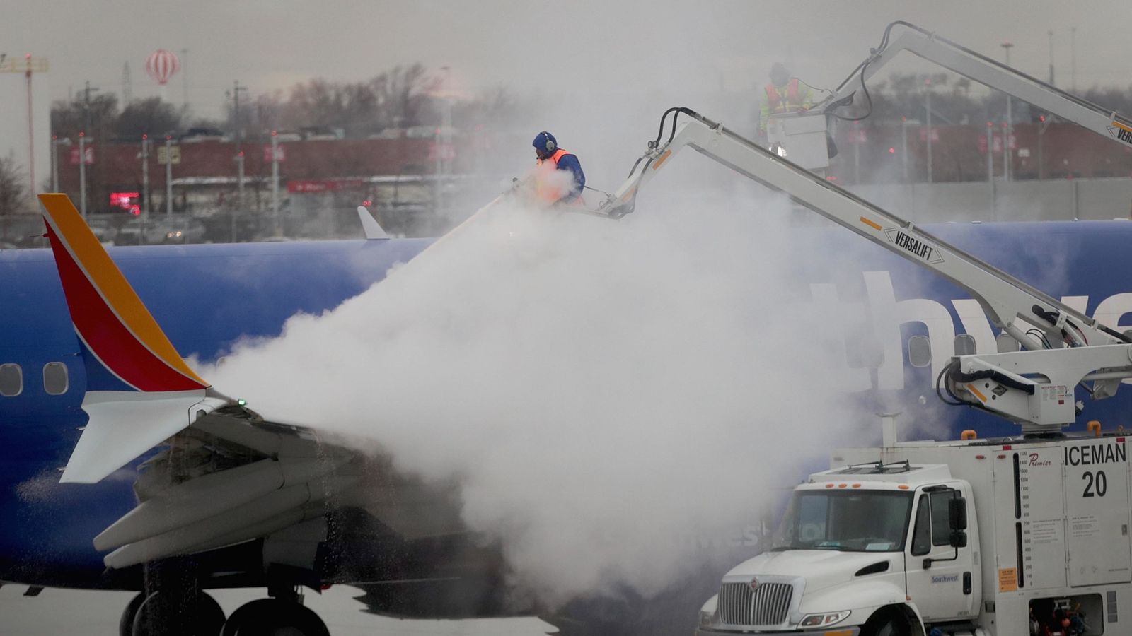 Frostbite warning as polar vortex set to bring -54C to US Midwest | US ...