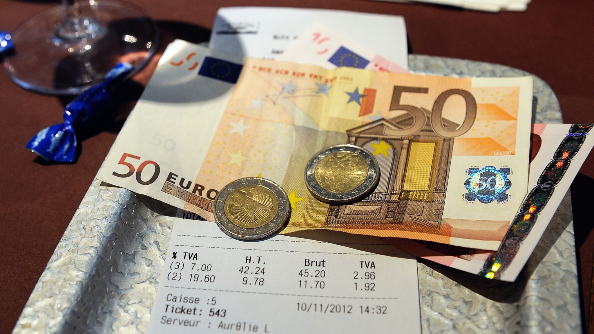 Euro area growth slows to seven-year low as France and Italy contract ...