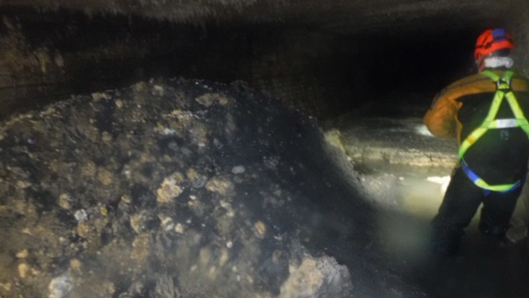 'Monster' fatberg longer than Nelson's Column found under streets of ...