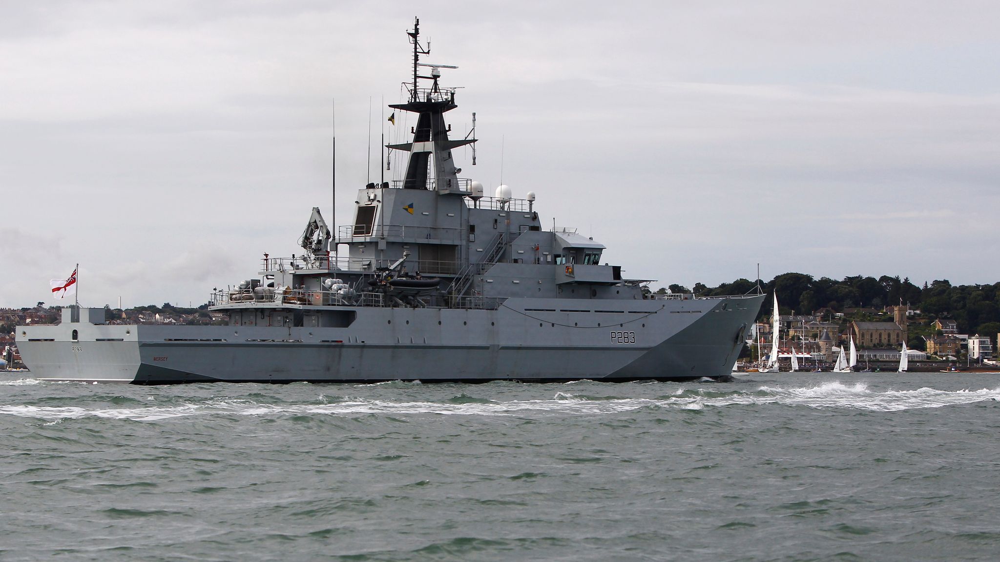 Patrol ship HMS Mersey deployed to intercept migrant boats in Channel ...