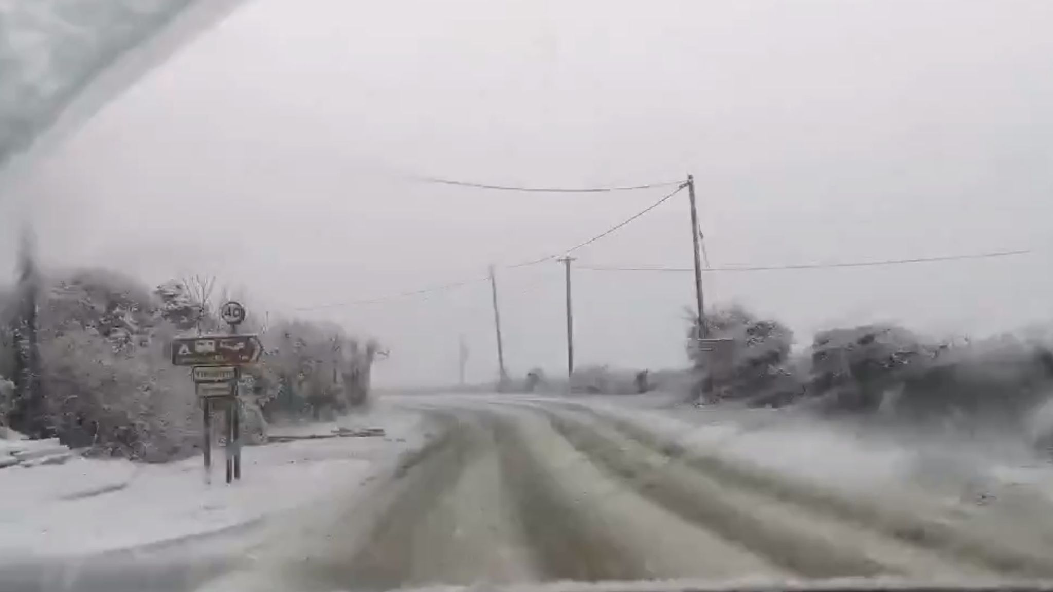 UK weather: Around 100 motorists stranded on the A30 as snow blankets ...
