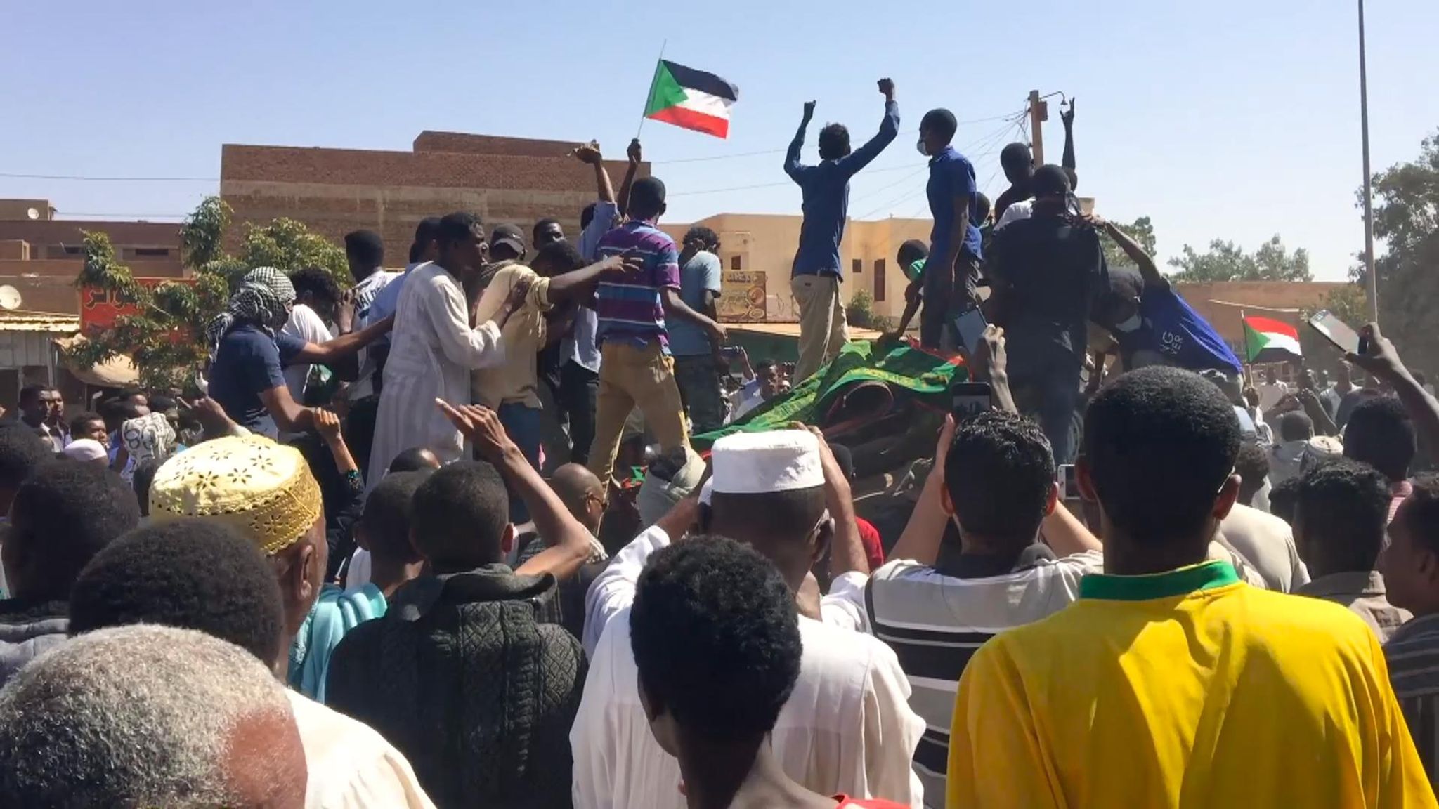 'Sudan spring' protests build against President Omar al Bashir | World ...