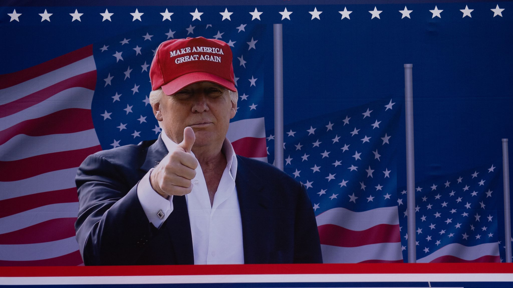 Donald Trump backs 'smeared' teens accused of mocking Native American ...