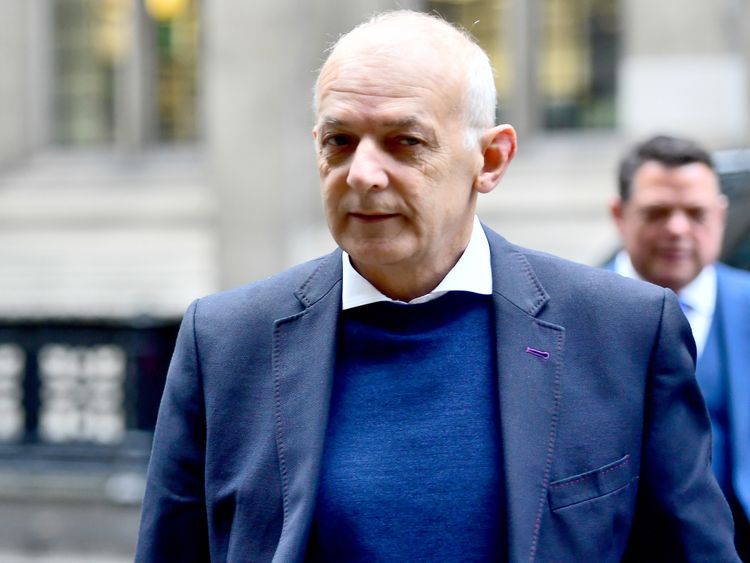 Tinkler stokes Stobart war with raid on Flybe shares