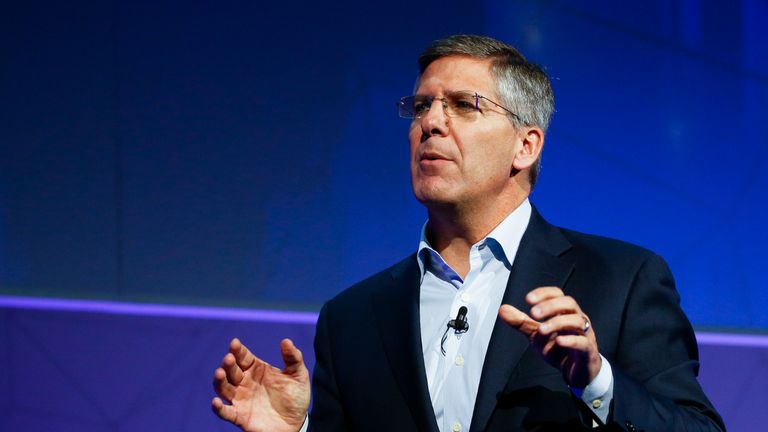 'Pessimism and uncertainty' as the risk of a global downturn looms ...